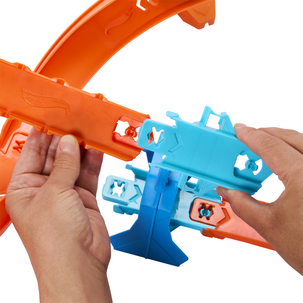 Hot Wheels Track Creator Boosted Jump Speedway pályaszett – Mattel ...