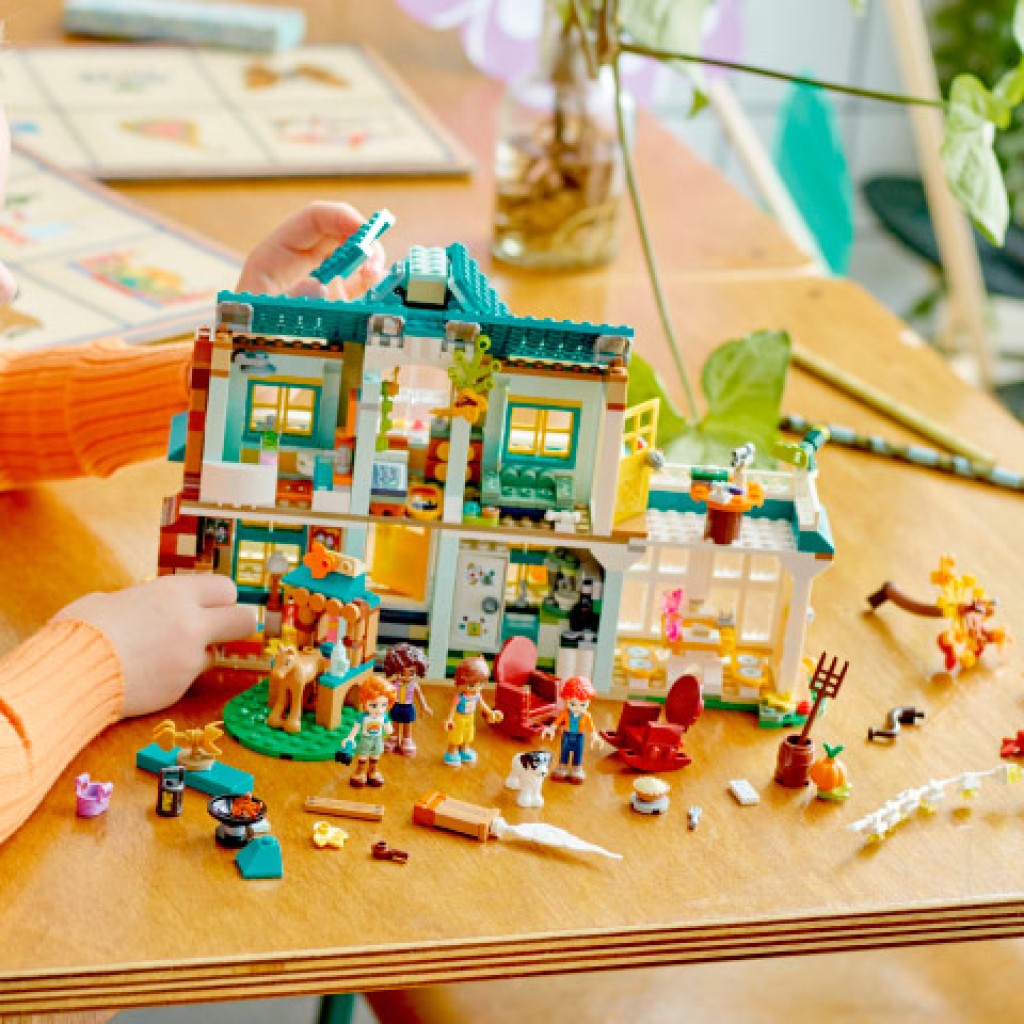 LEGO® Friends Autumn háza (41730) vásárlás a Játékshopban
